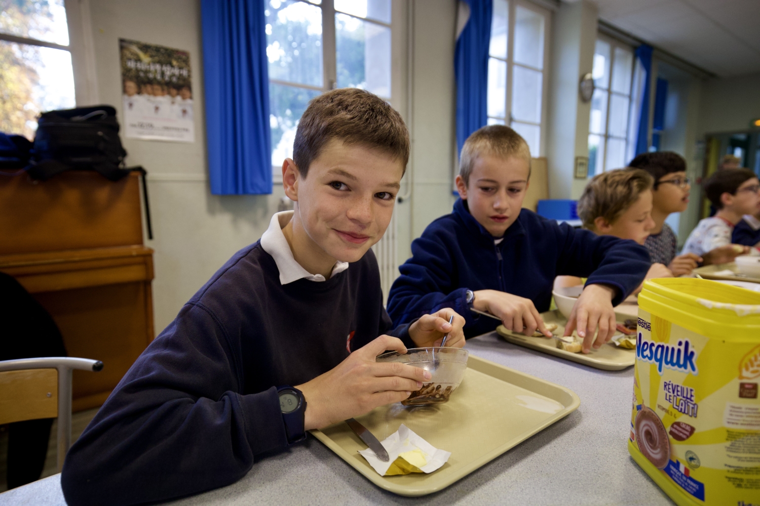 Quelle différence entre internat et pensionnat - L'École des Petits ...